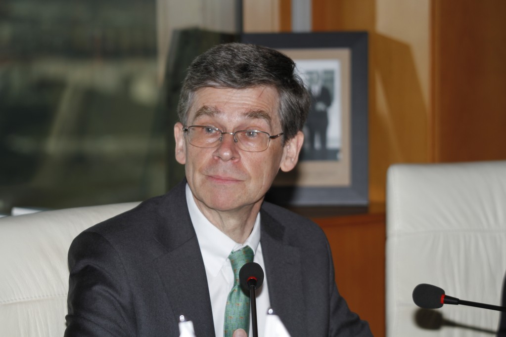 Roundtable Meeting with Sir Adam Thomson, Director of the European ...